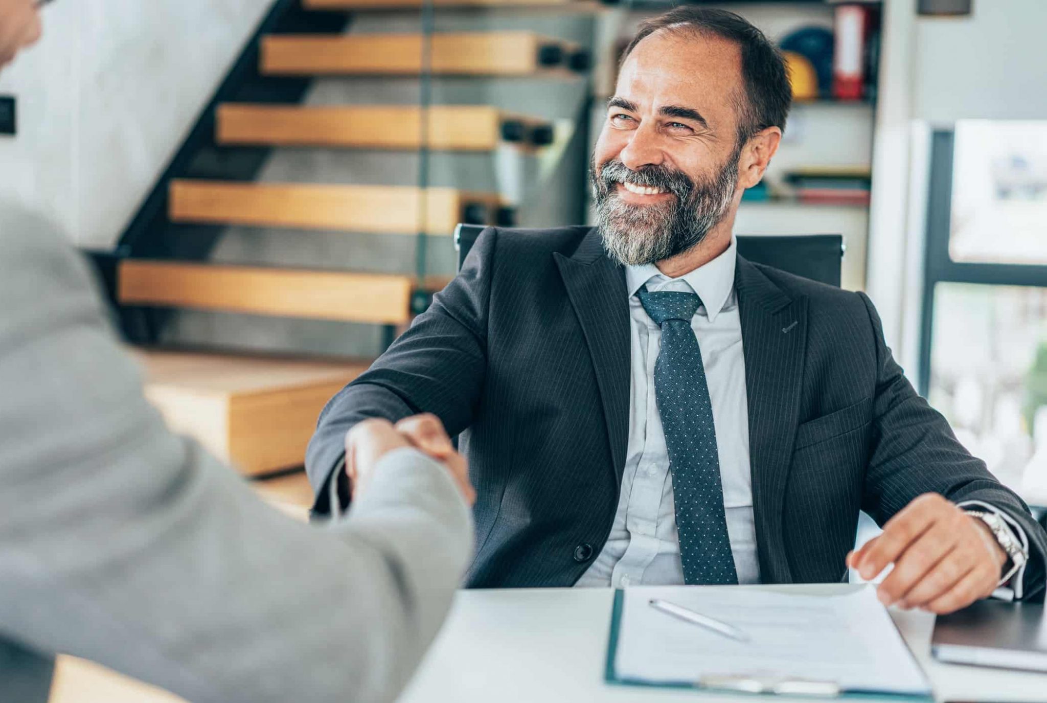 „Hallo, ich bin neu hier“: So klappt der Einstand