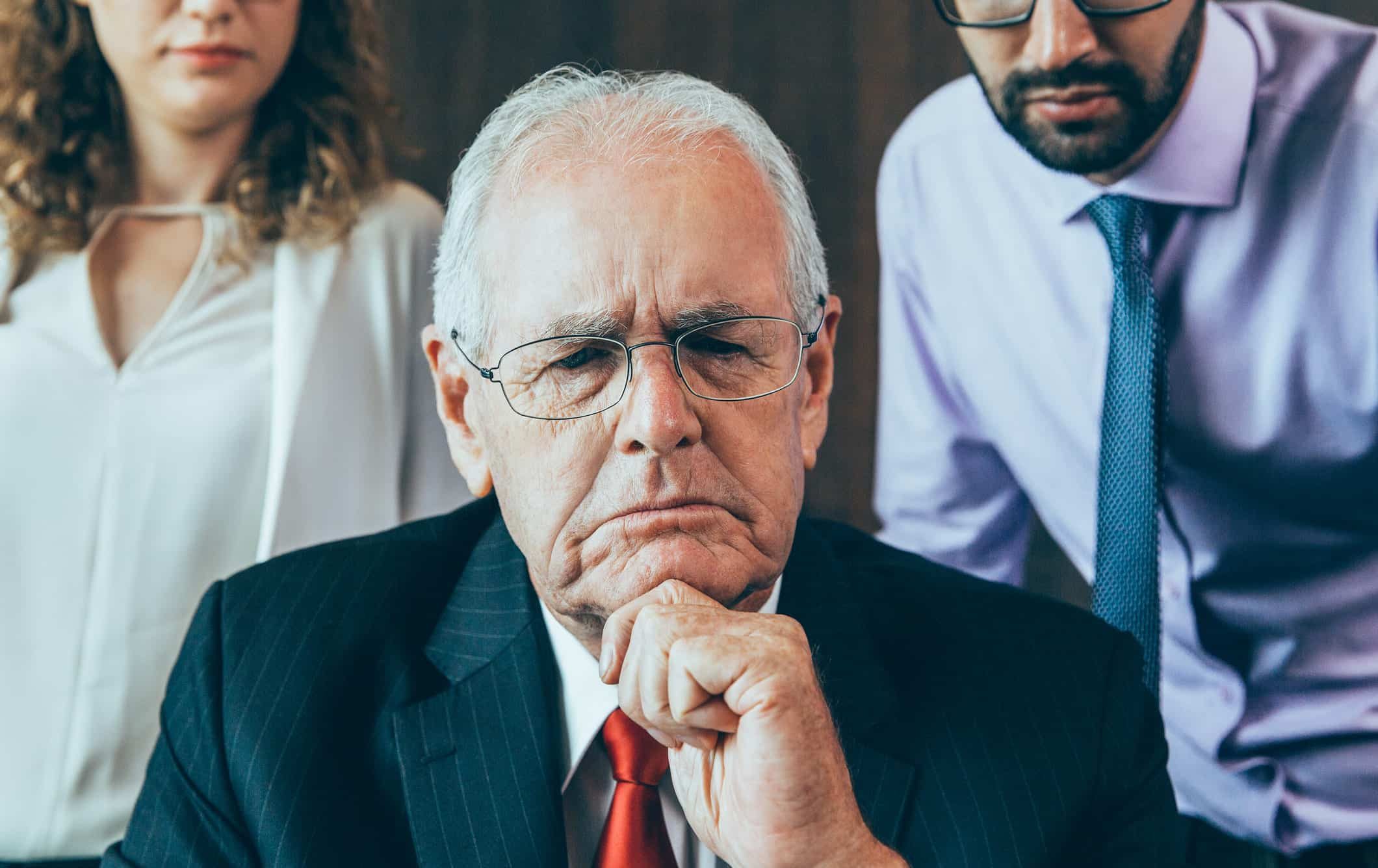 Studie zeigt: Große Altersunterschiede zwischen Chef und Team bremsen ...